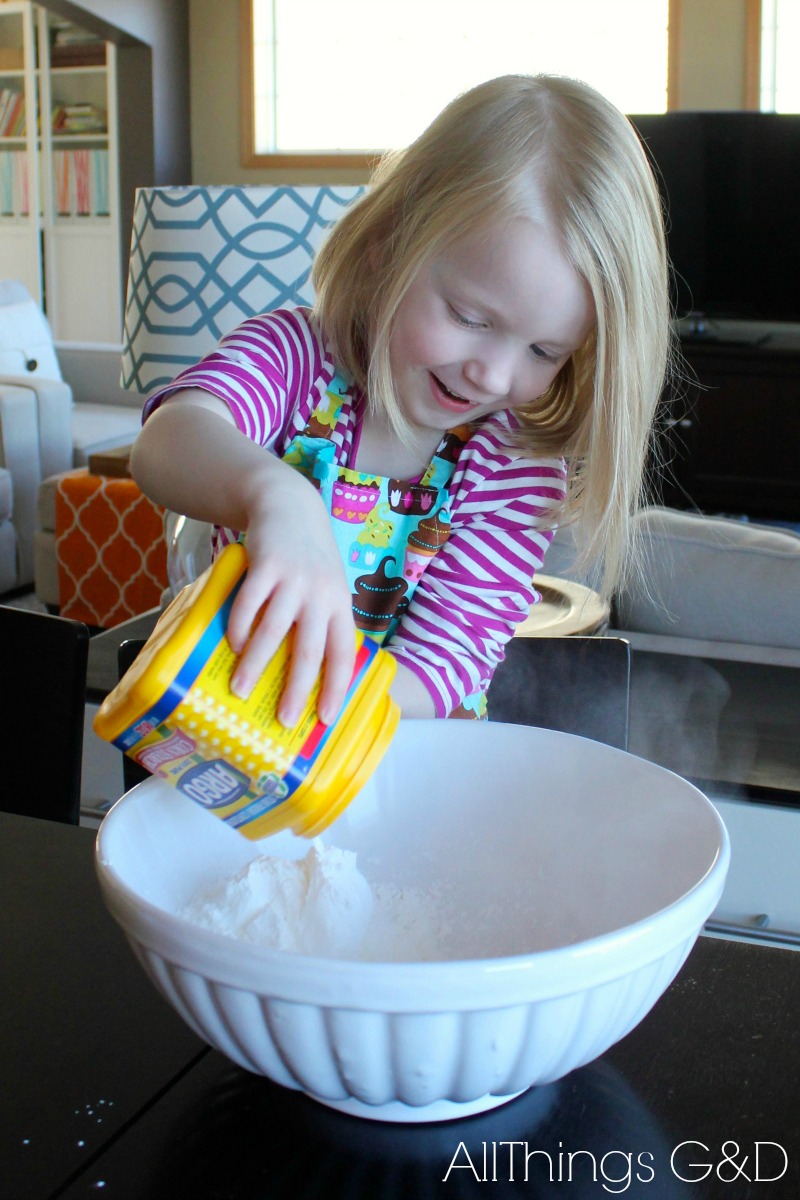 Do You Want to Build a Snowman? {How to Make Indoor Snow} - All Things G&D